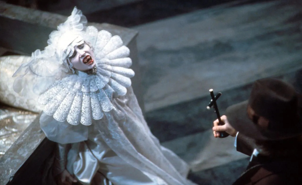 Aggressive Adaptation: Francis Ford Coppola’s Visionary Madness in Bram ...
